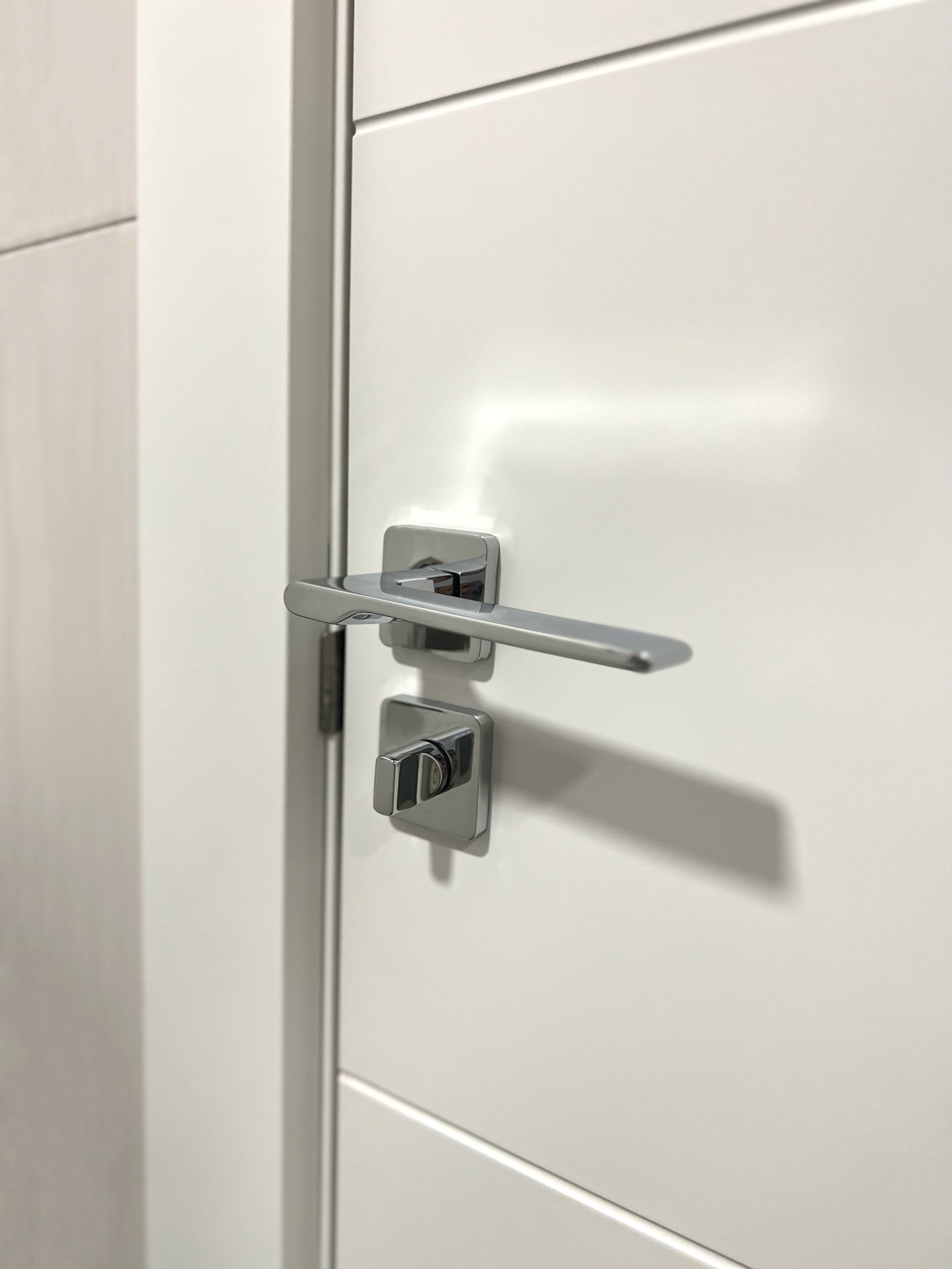 Special door handle set on special rose – Groël Design