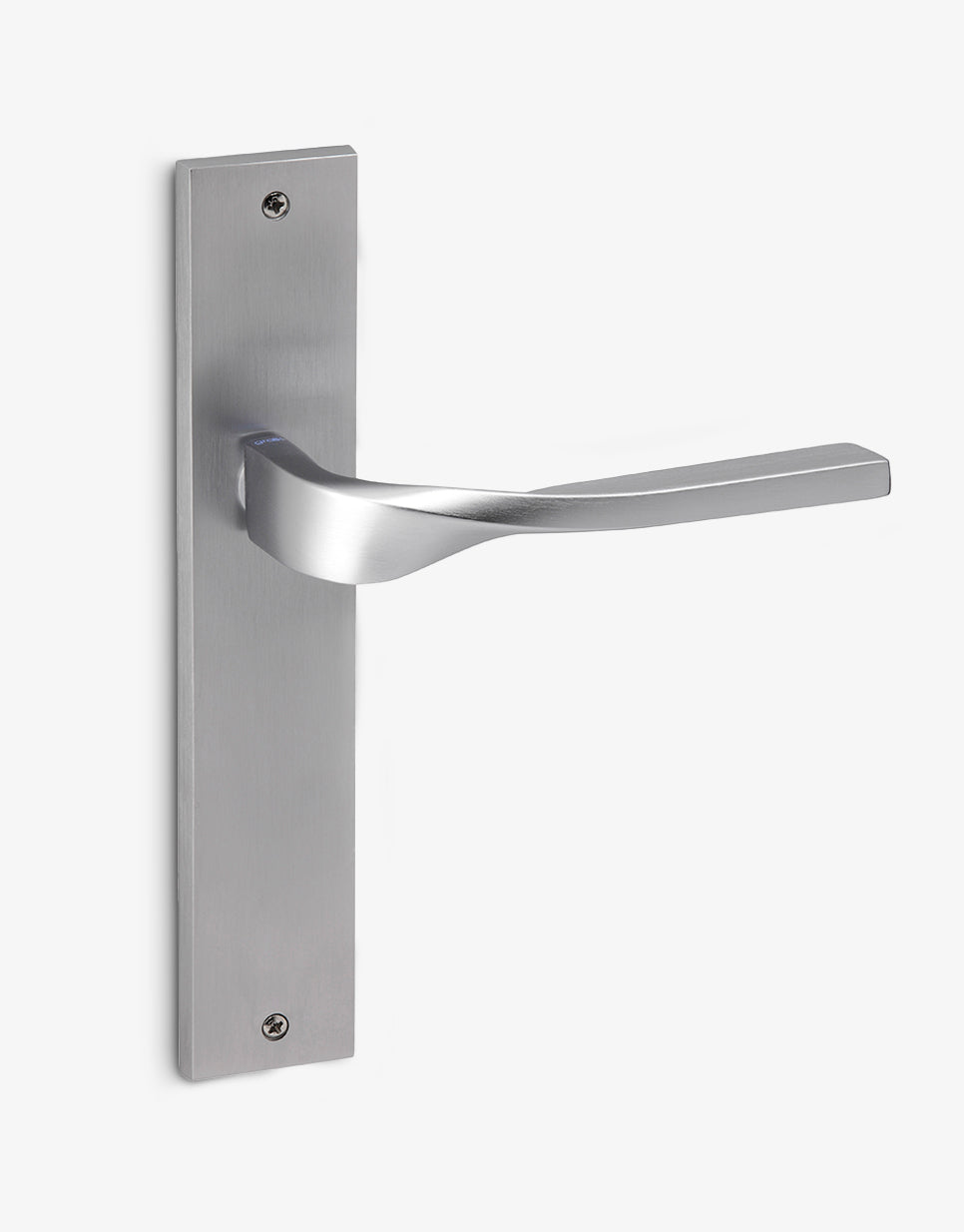 Pin door handle set on a rectangular backplate – Groël Design